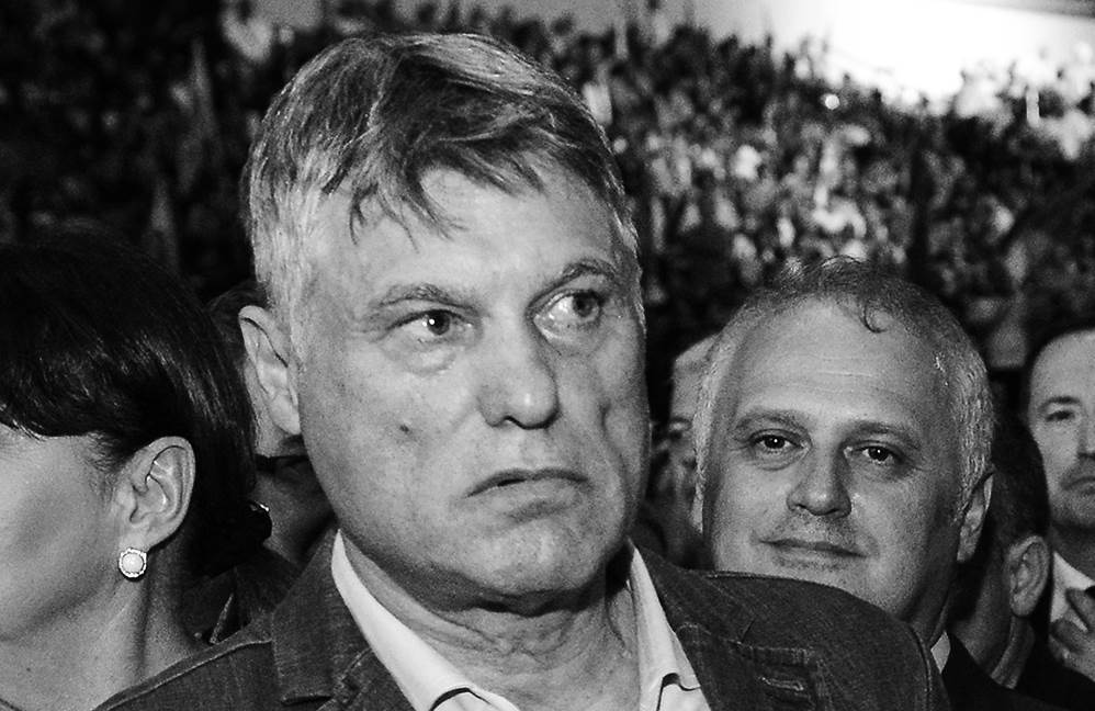 Preminuo Miroslav Lazanski | Lepa i srećna