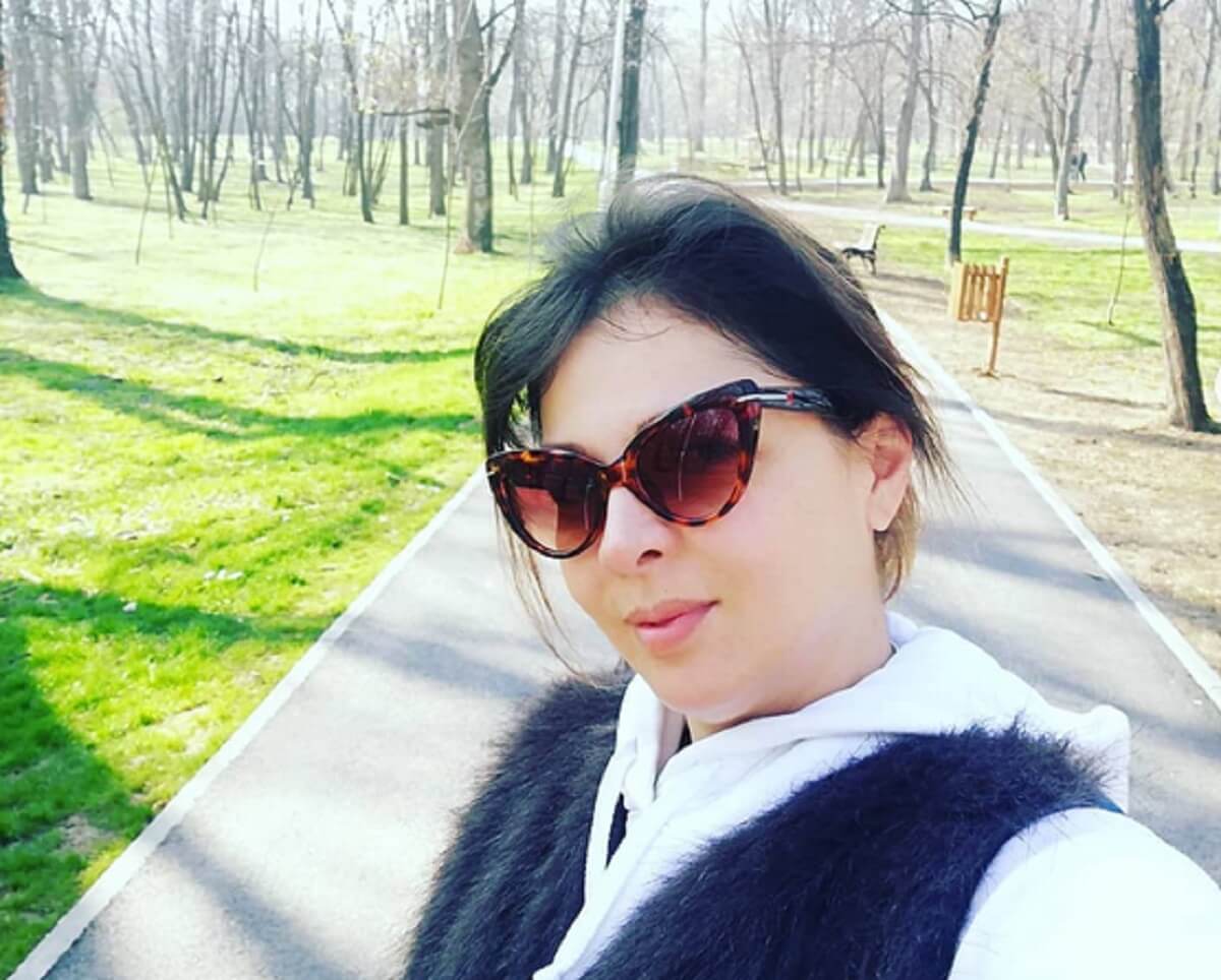 Pevačica Mari Mari prošla kroz težak period zbog operacije ćerke | Lepa ...