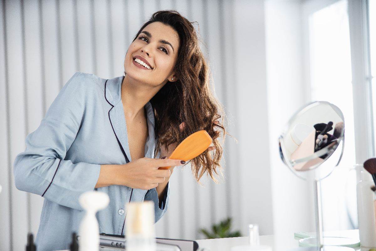 Kako da uvijte talase najlon čarapama | Lepa i srećna