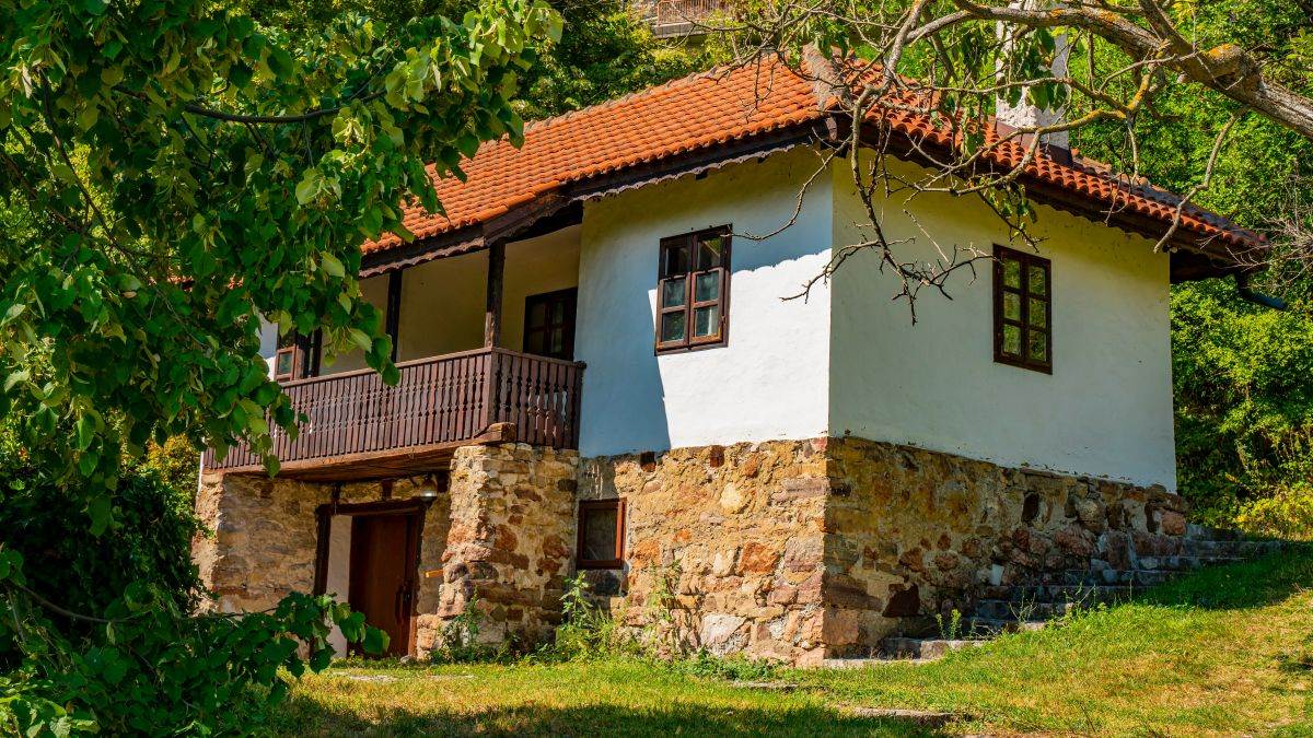 Zašto se dedovina ne prodaje | Lepa i srećna