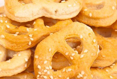 JEFTINI I IZDAŠNI RECEPTI: puter perece sa sitnim sirom | Lepa i srećna