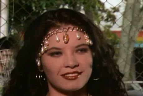 Evo kako danas izgleda Kasandra! (FOTO+VIDEO) | Lepa i srećna