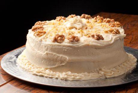 BOGATA STARINSKA POSLASTICA: torta ruska salata po receptu naših baka ...