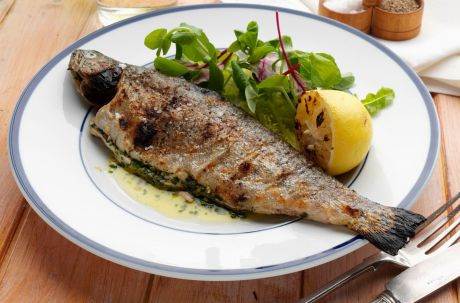 JELA SA RIBOM: pastrmka u belom vinu (POSNO + RECEPT) | Lepa i srećna