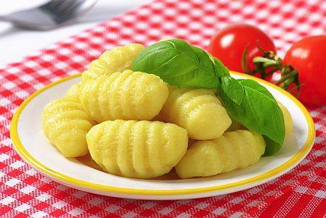 DOMAĆE TESTO OD KROMPIRA PO RECEPTU ITALIJANSKE DOMAĆICE: evo kako da ...