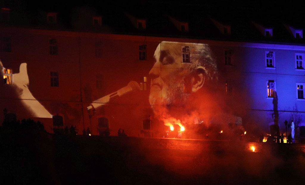ispracaj balasevica novi sad | Lepa i srećna
