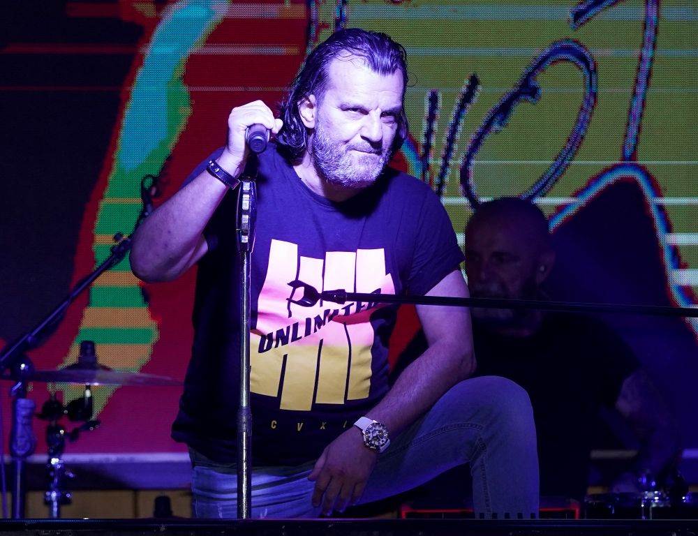 aca lukas svadba lepa brena | Lepa i srećna