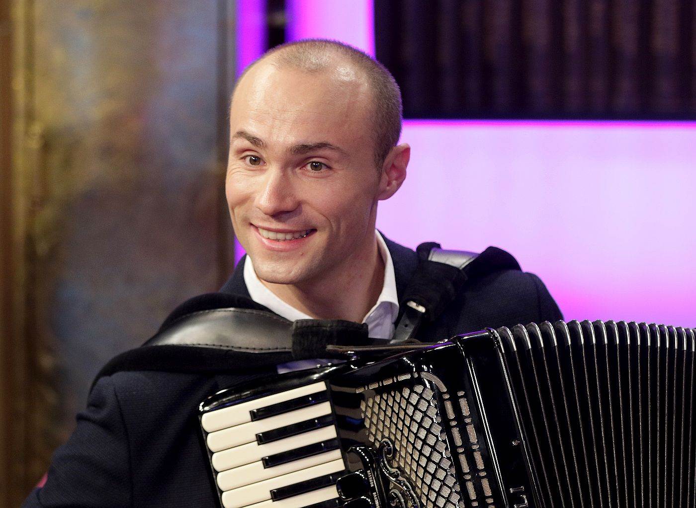 Aca Sofronijević objavio fotografiju sa devojkom | Lepa i srećna